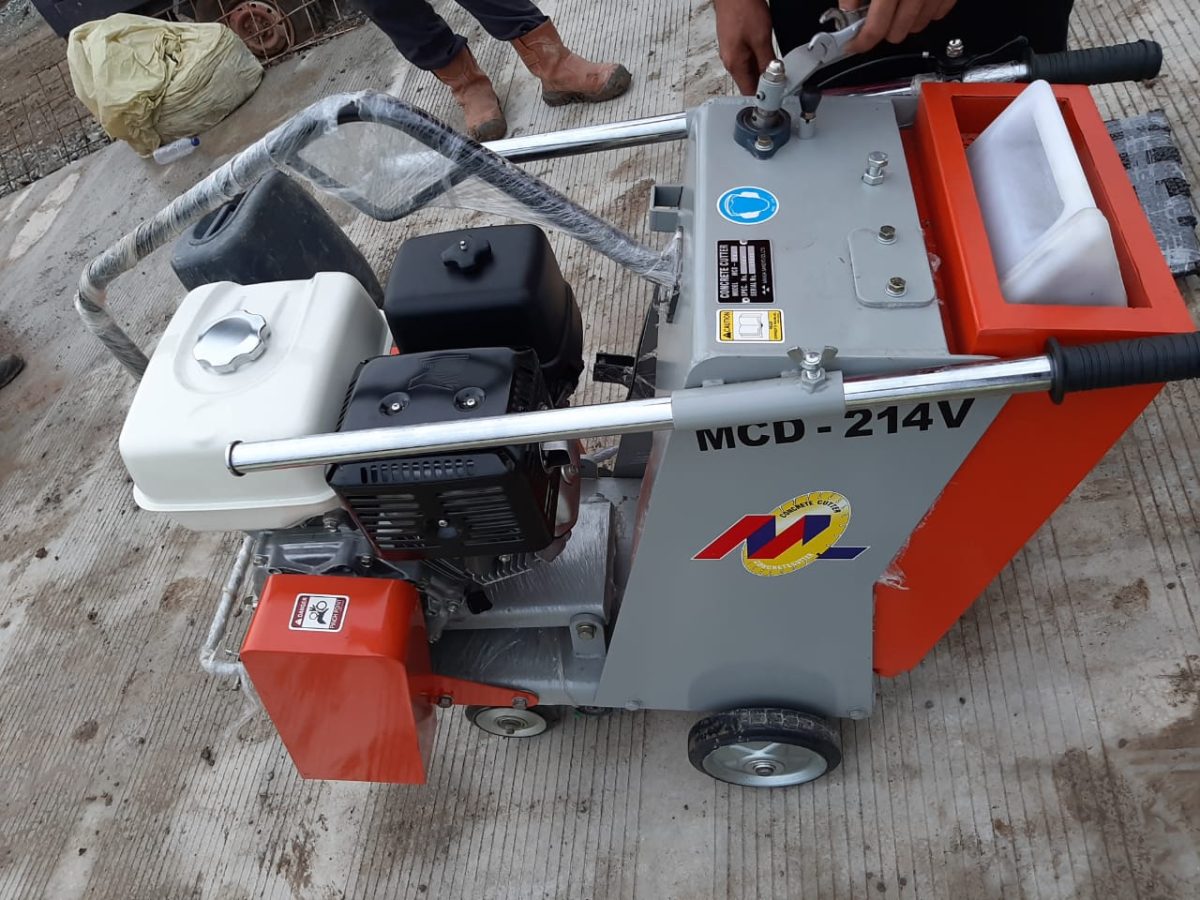 Jual Concrete Cutter Mikasa MCD-214 | Toko Alat Konstruksi Jakarta Online