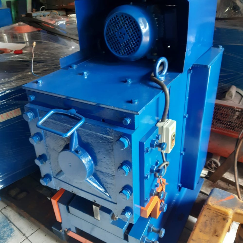 Bar Bending dan Bar cutting Takashi rekondisi 90% | Toko Alat ...